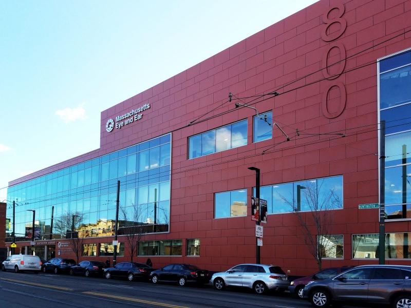 Top 5 Best Eye Hospitals in the USA | Choose the Best for your Eyes